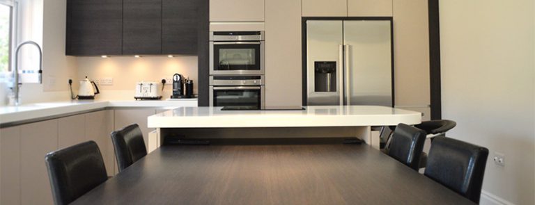 How to achieve subtle symmetry in modern kitchen design? | Kitchen ...