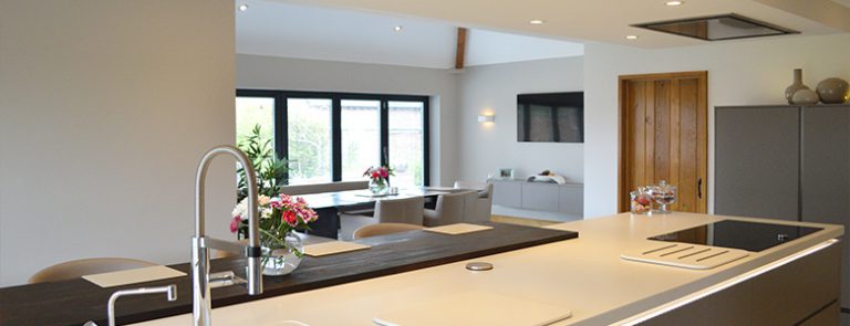 Trend alert: The ‘broken-plan’ kitchen | Kitchen Design Centre